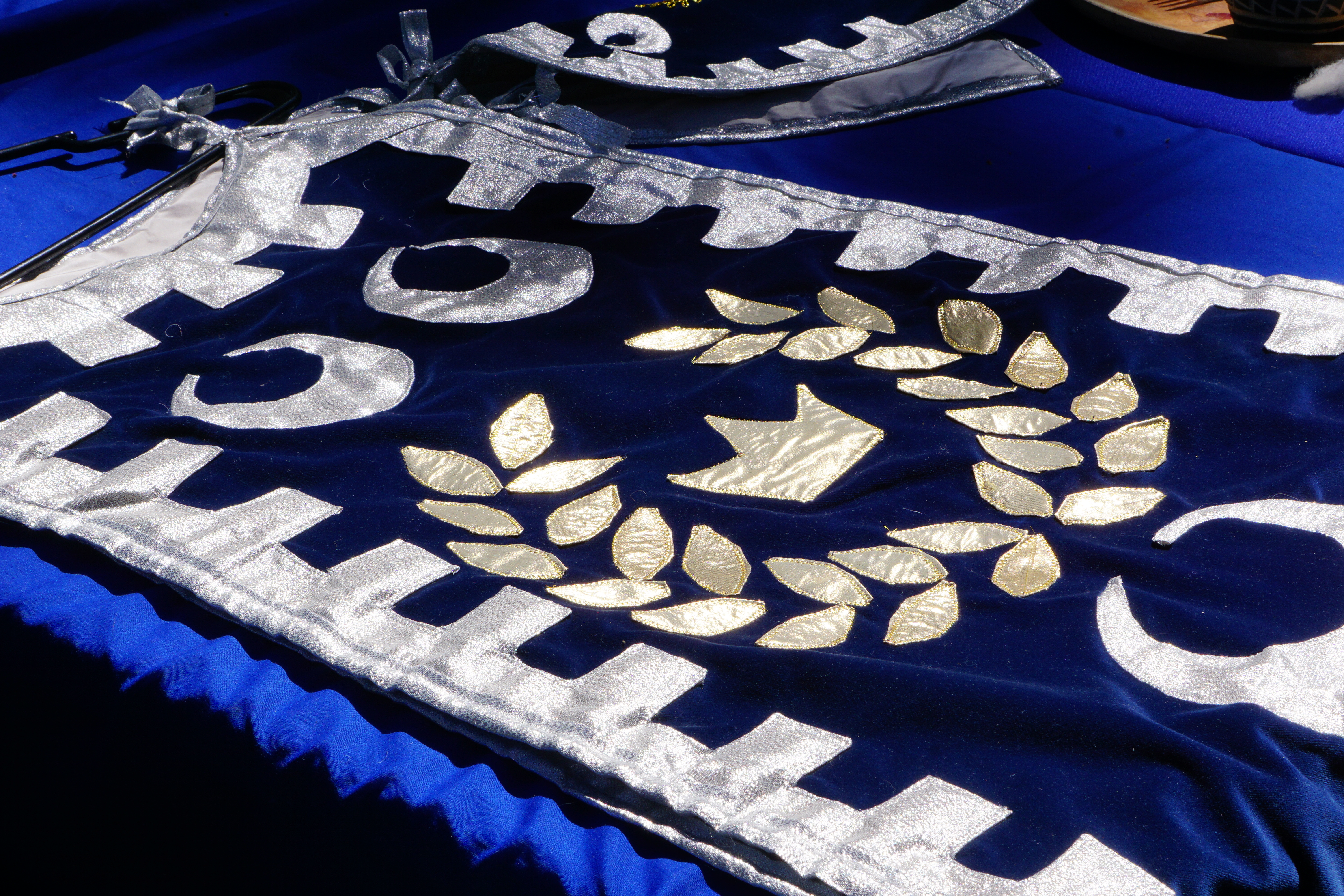 Court Heraldry 102 – Inn of the Tyger
